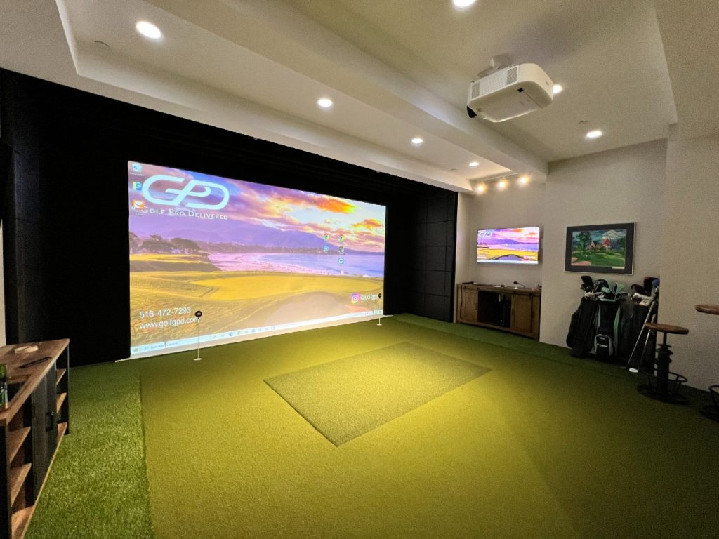 Epson projectors are driving force behind golf simulators | AV Magazine