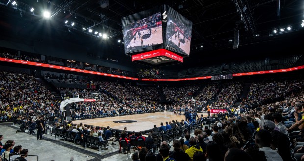 France's second-largest arena installs 'US-style' LED cube | AV Magazine