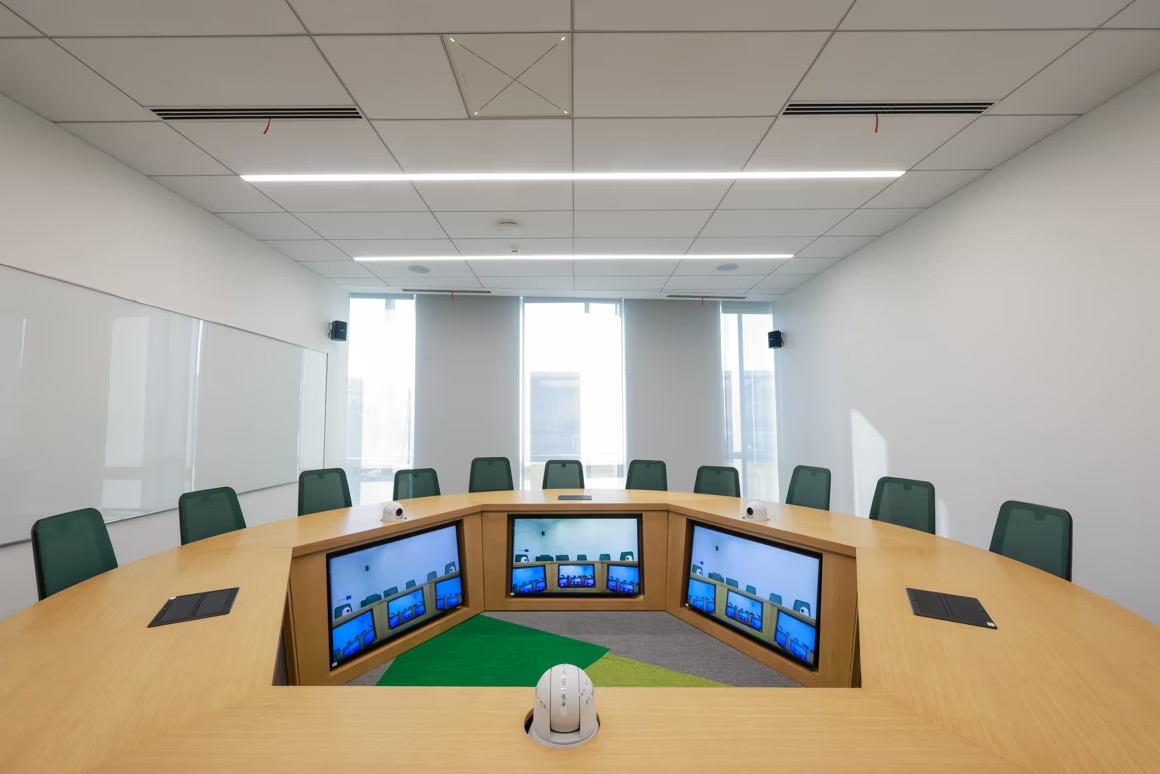 University boosts blended learning with 116 x TCC 2 | AV Magazine