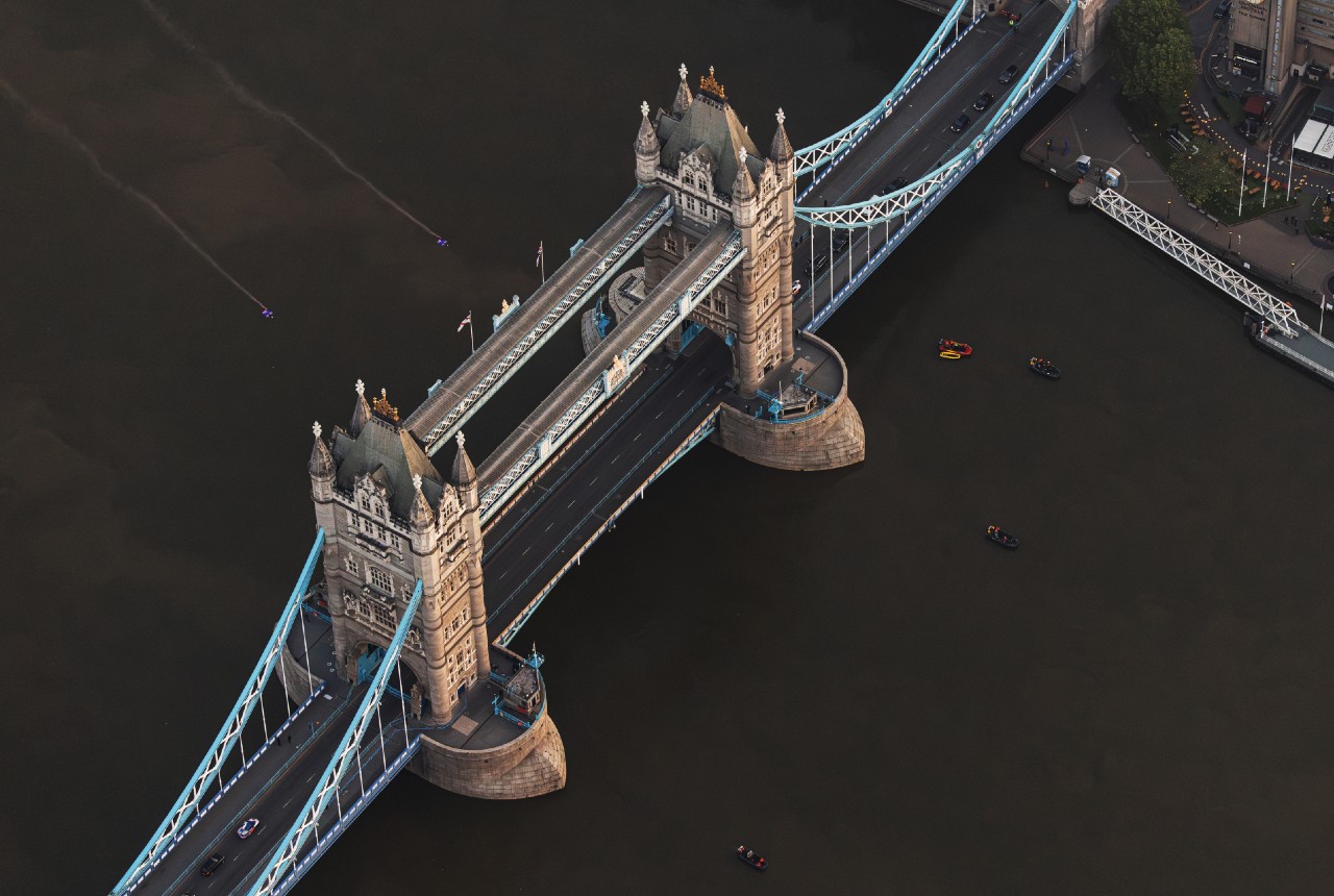 Canon captures first wingsuit flight through Tower Bridge | AV Magazine