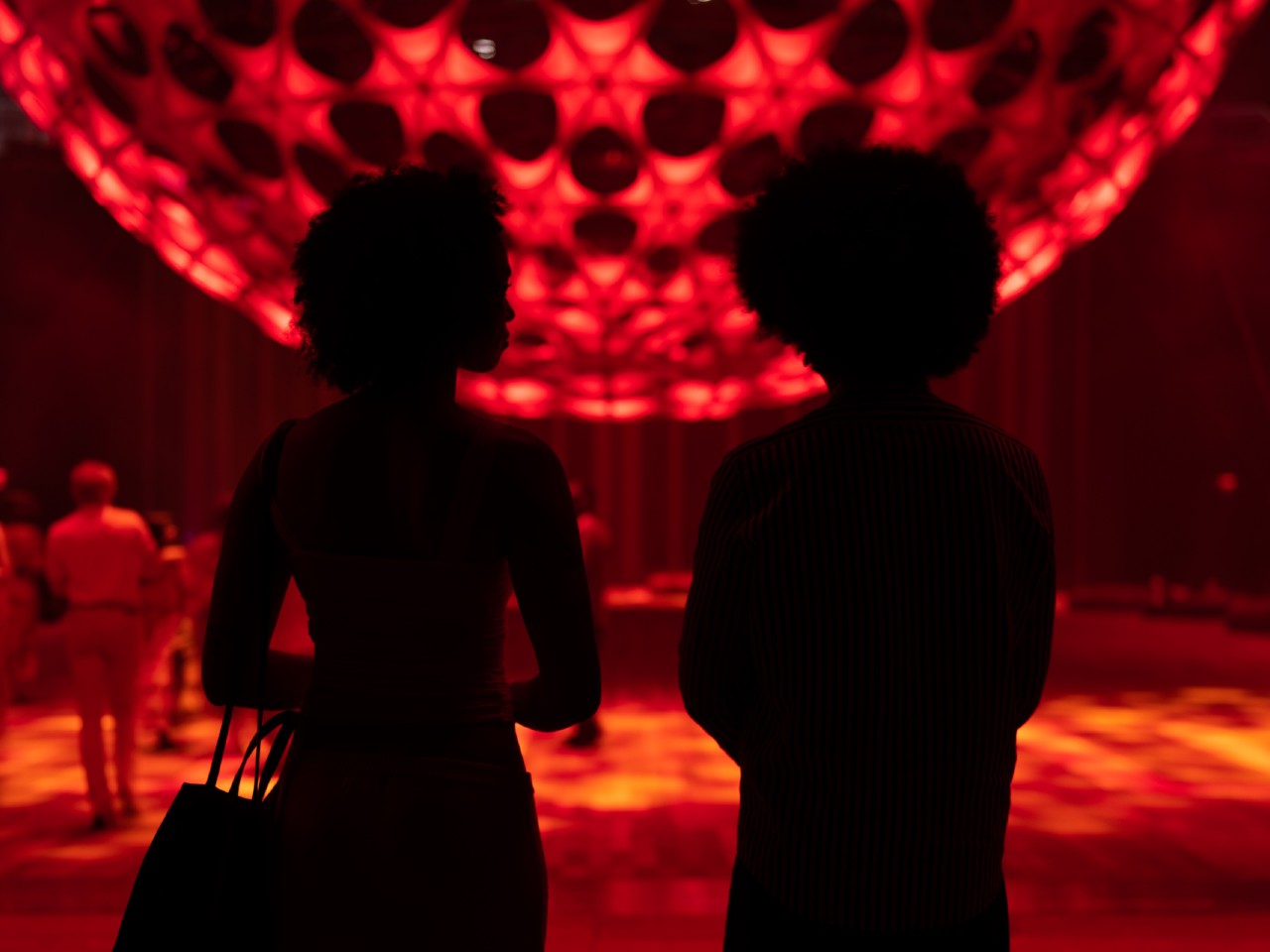 LEA amplifies first Sonic Sphere to be suspended in mid air | AV Magazine