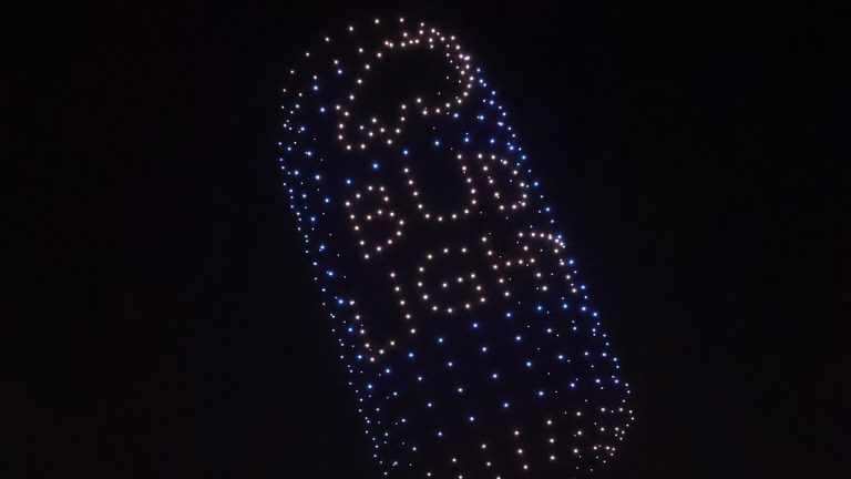 Two hundred drones pour a Bud Light beer in the night sky | AV Magazine