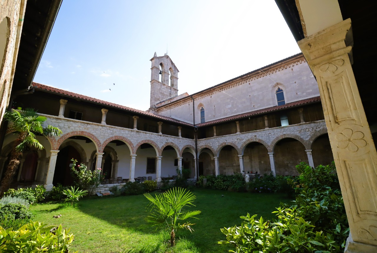 Renkus-Heinz speakers aid acoustics at medieval church | AV Magazine