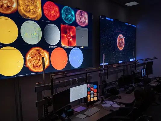 How space agency video walls monitor 8,000 satellites 24/7 | AV Magazine