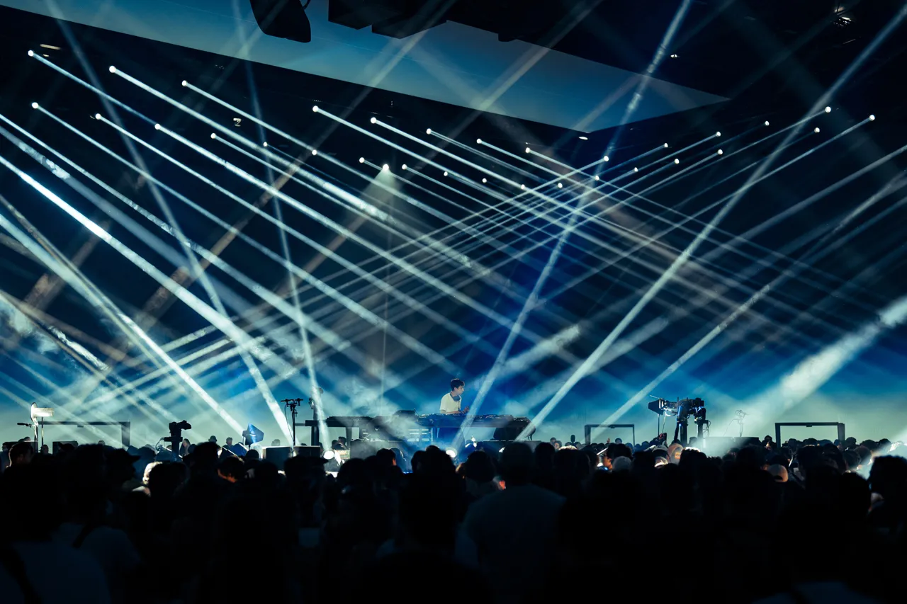World-first 360° projection concert venue launches tour | AV Magazine