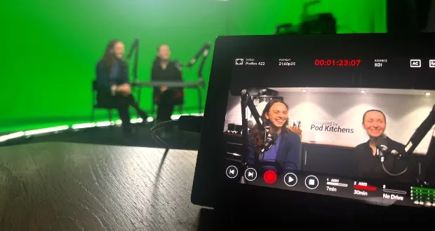 VeePod immersive studios to 'reimagine video podcasting' | AV Magazine