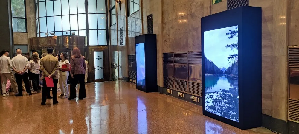 Unilumin displays showcase Chinese films at PhotoESPAÑA | AV Magazine