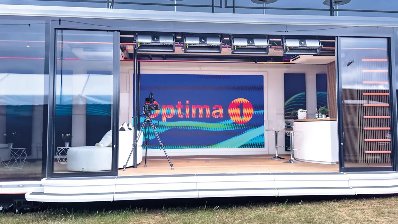 Revolutionising broadcasting with brilliance - Absen’s KLCOB Micro-LED ...