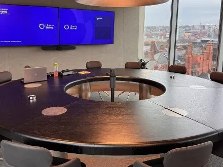 Jabra starts shipping MDEP-based PanaCast 40 VBS | AV Magazine