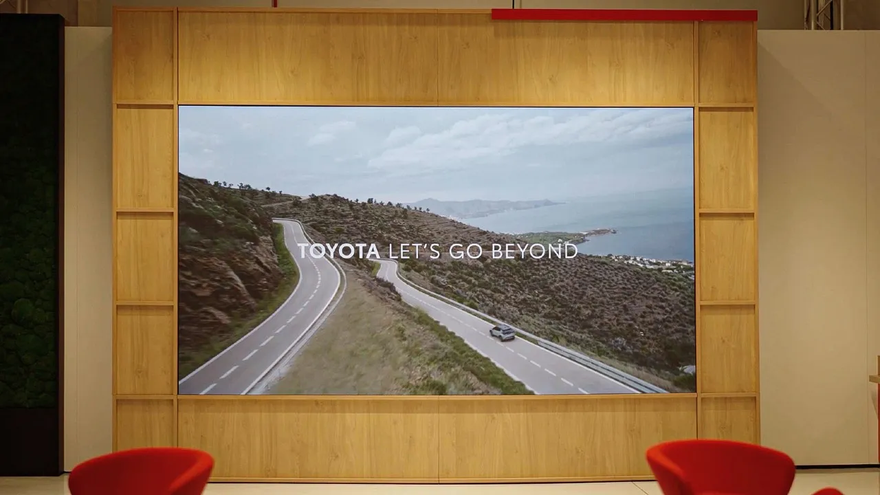 Samsung installs 23,000 displays in Toyota dealerships | AV Magazine
