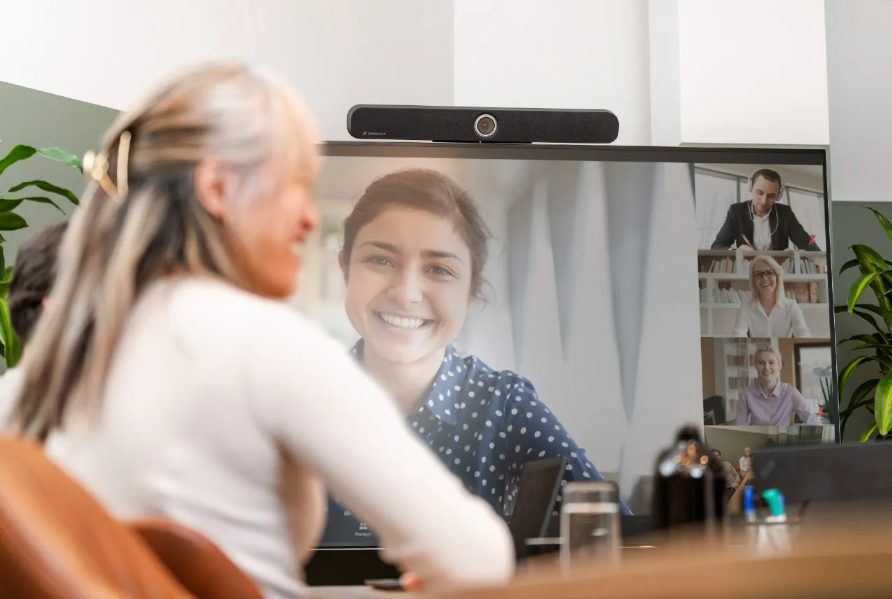 Sennheiser reduces frame movement of TC Bars' 4K camera | AV Magazine