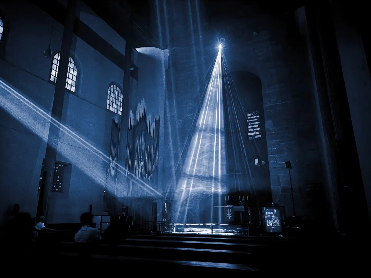 ‘World-first volumetric projection show’ allows walk-ins | AV Magazine